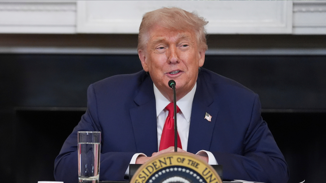 H1B Visa News: Trump's $100,000 Fee Explained and What It Means for H1B ...