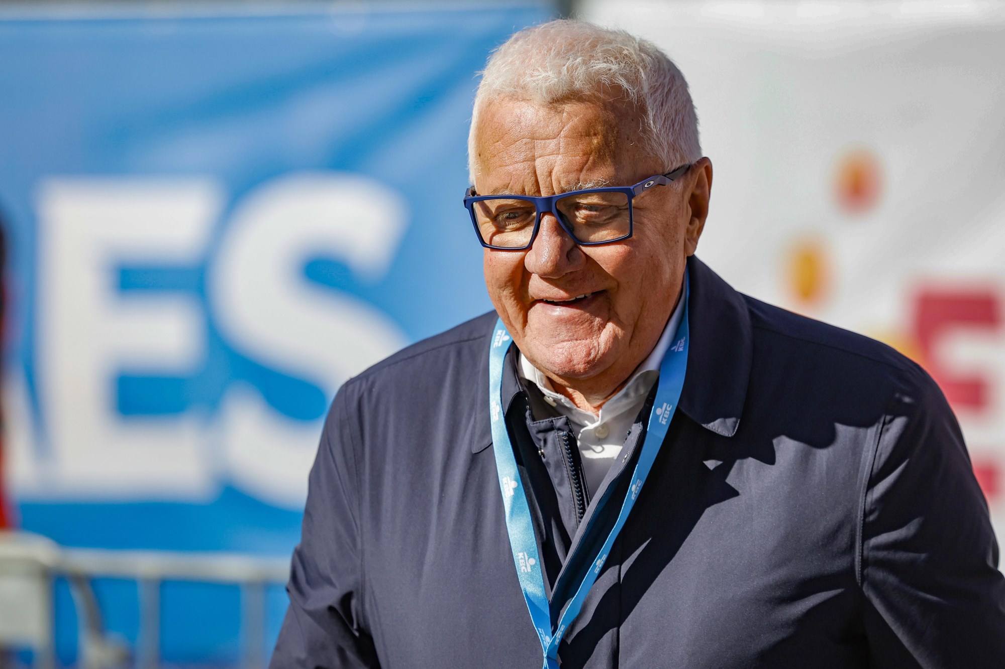 Lefevere is '100 procent pro WK Rwanda': 'Een totaal verdeeld en ...