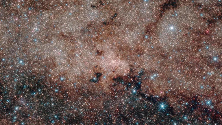 NASA shares 8 jaw-dropping Milky Way images revealing the galaxy’s ...
