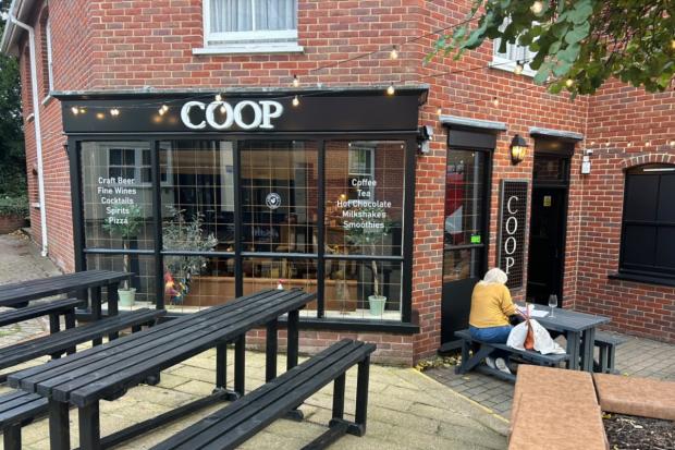 Bar with craft beers, fine wines and spirits launches ahead of town's ...