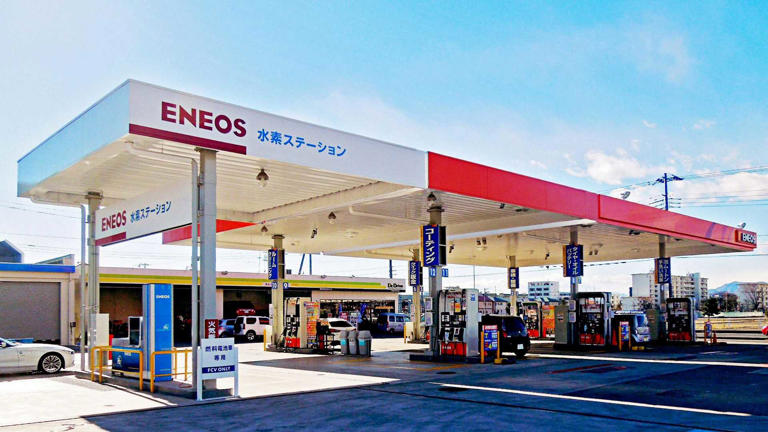Toyota invests in hydrogen vehicle filling company to expand US ...