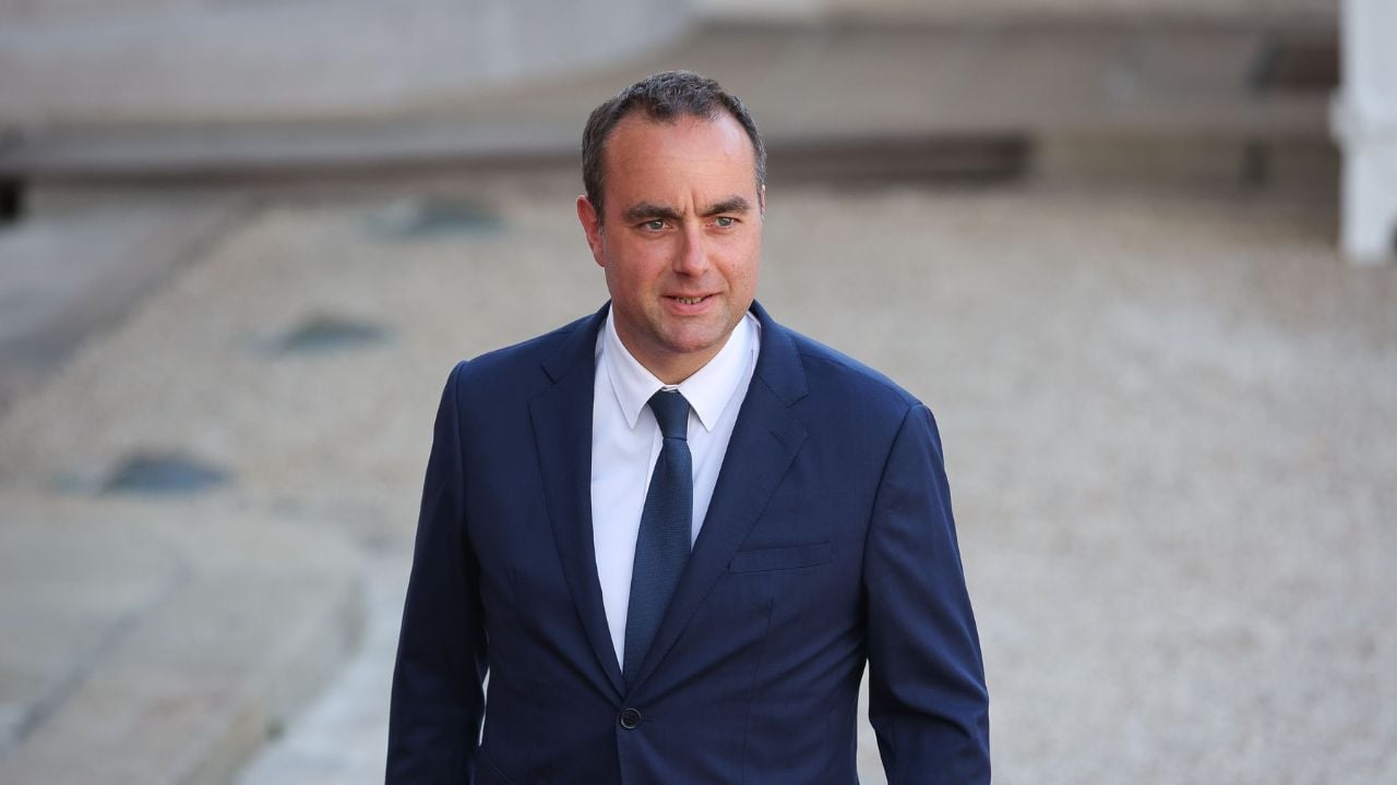 Sébastien Lecornu : ce que l’on sait vraiment de sa vie privée et de ...