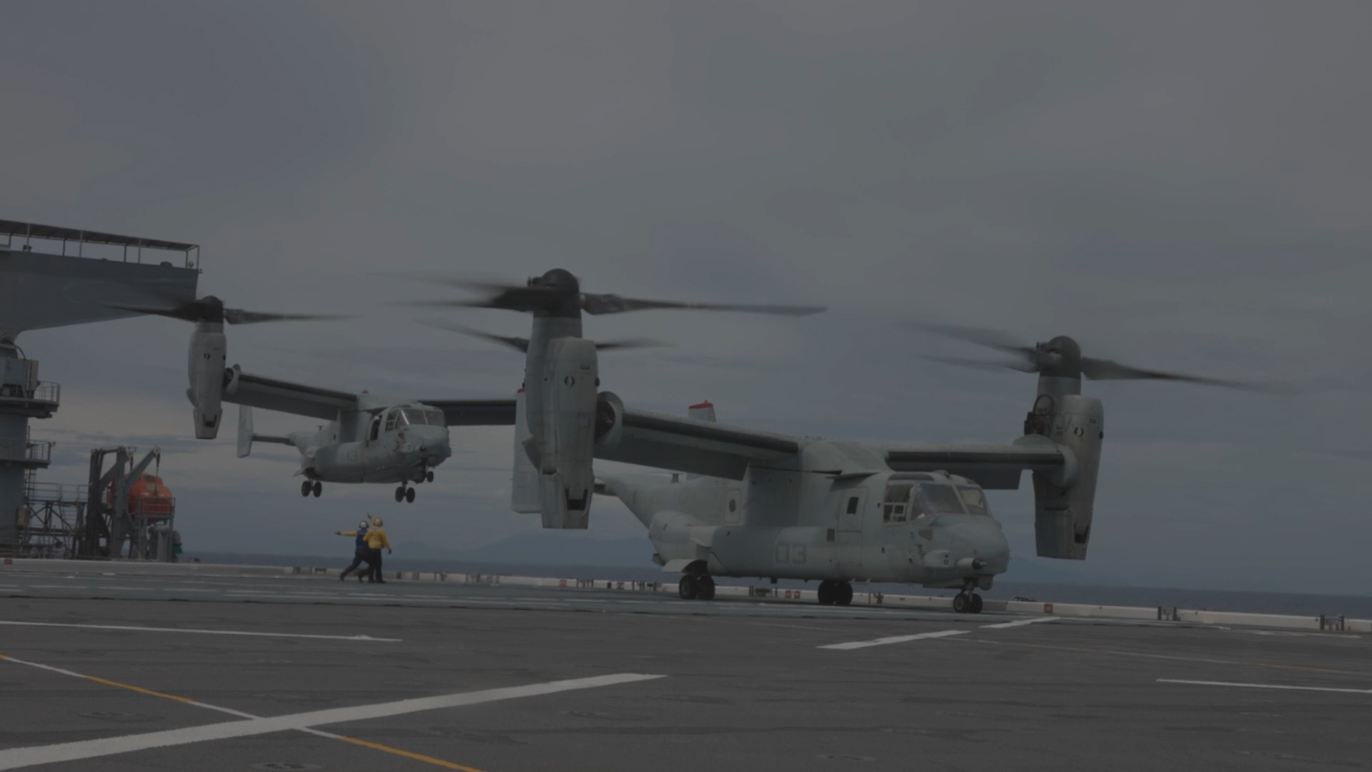 US Navy MV-22B Ospreys Arrive
