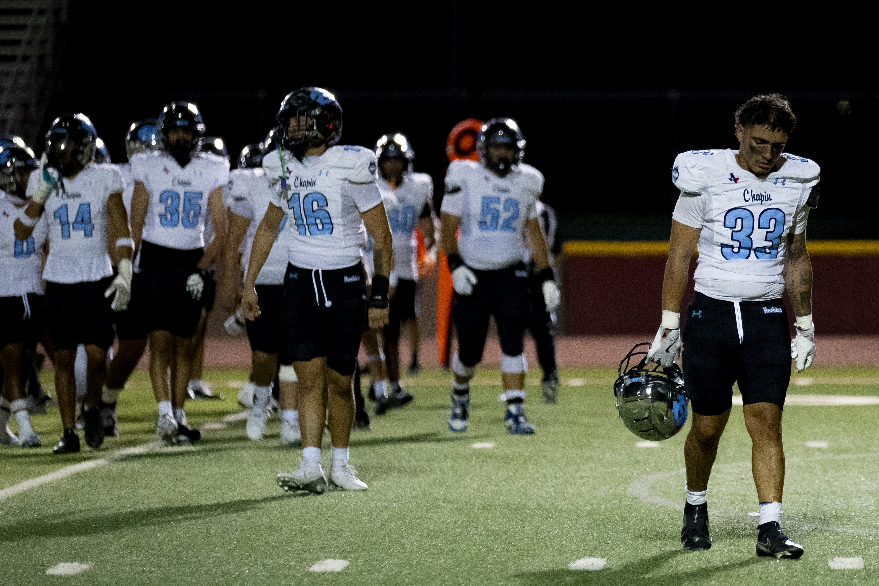 Andress-Chapin finishes in lightning delay with Eagles up 40-7 in third ...