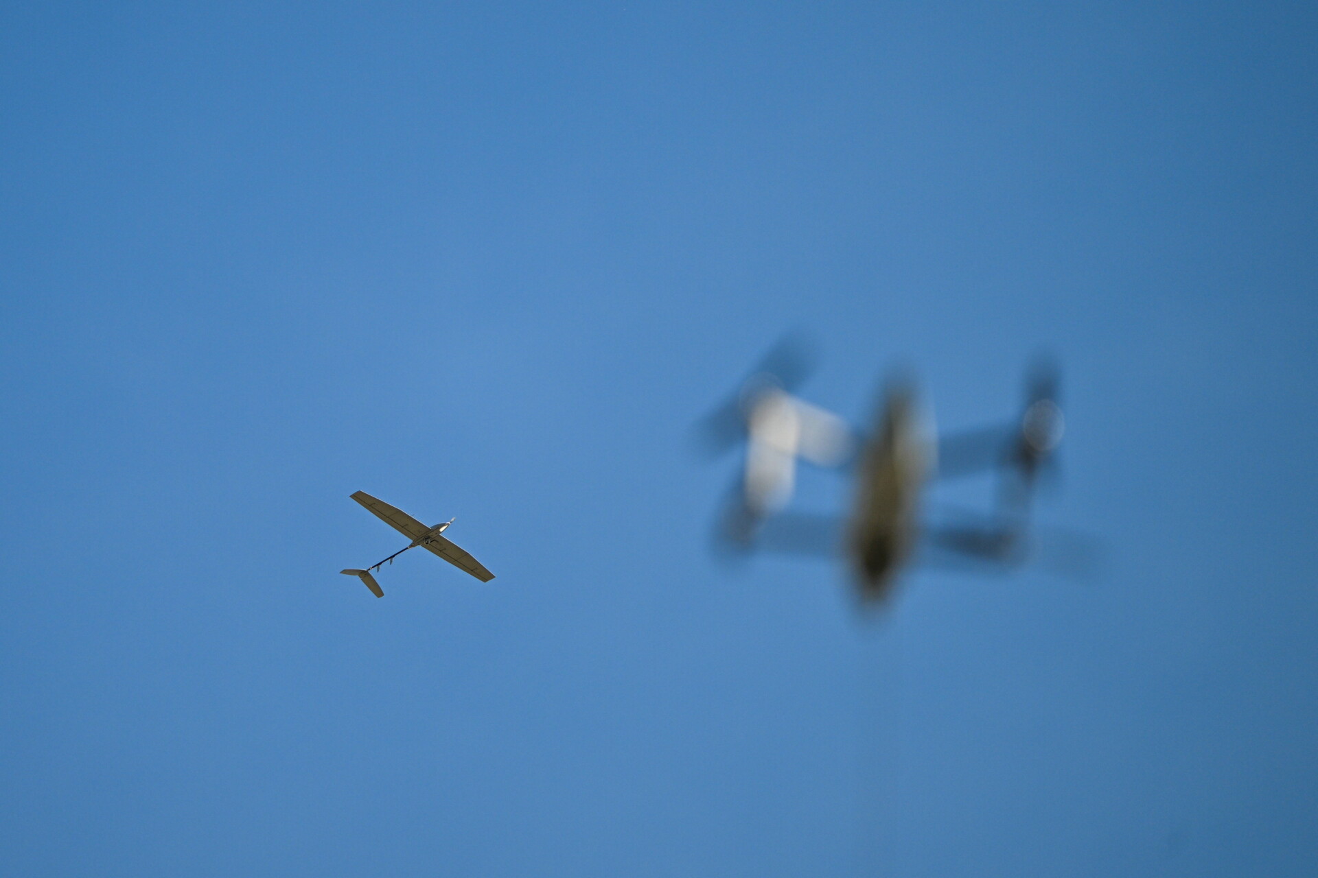 Drones εντοπίστηκαν κοντά στην πτήση Ζελένσκι προς Ιρλανδία
