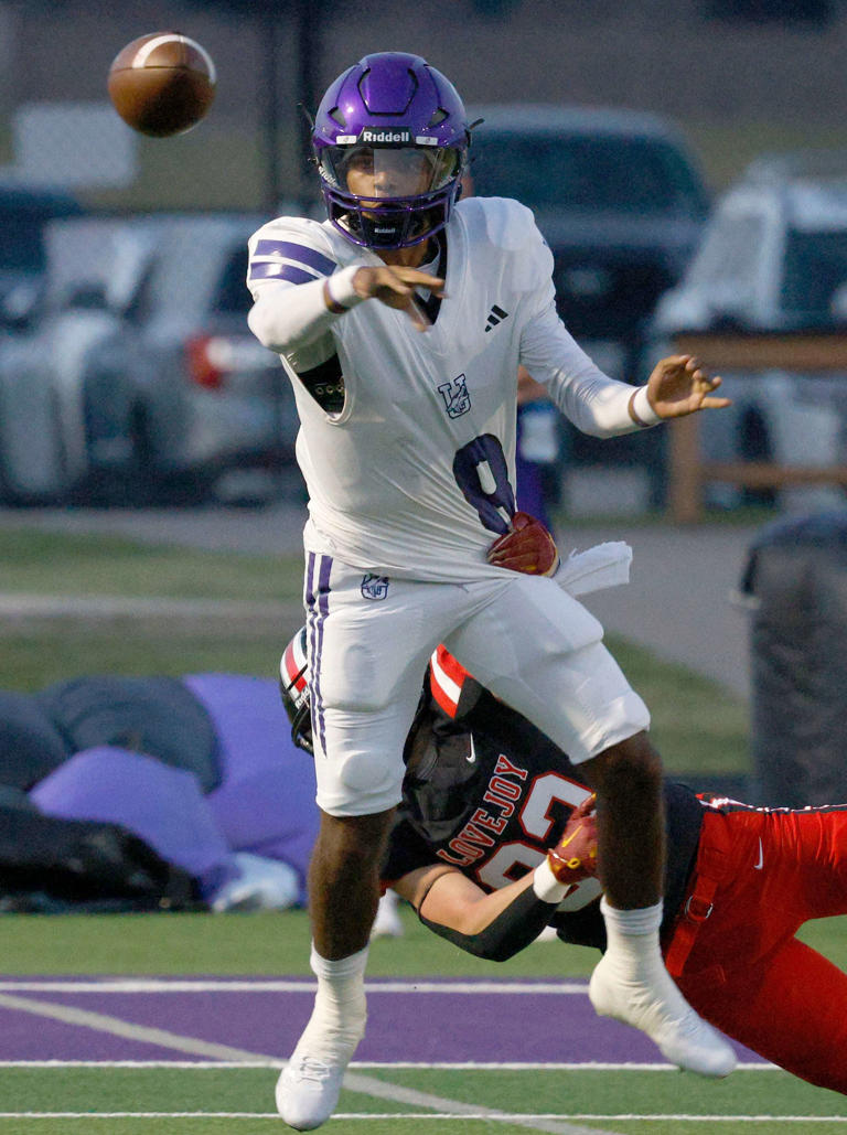 Anna runs away with win over Lovejoy in an unexpected home game