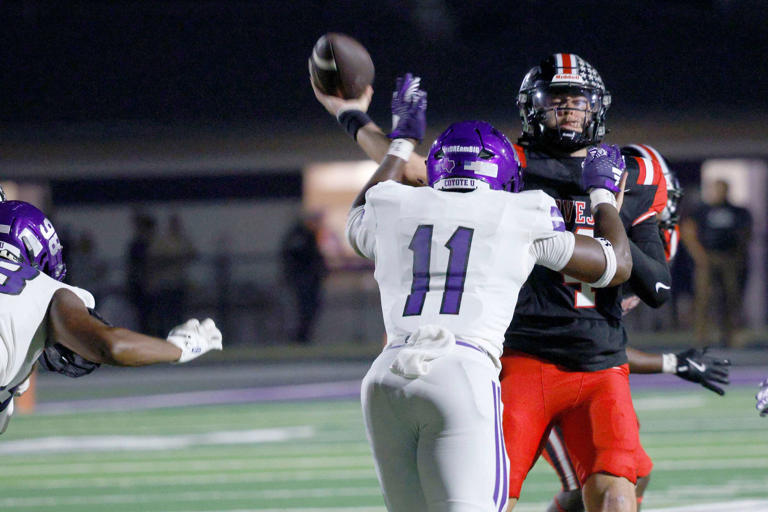 Anna runs away with win over Lovejoy in an unexpected home game