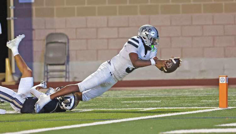 Returning Cameron Grady scores five TD to lead Sotomayor past O'Connor