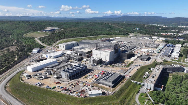The World's Largest Nuclear Fusion Project Is A Step Closer To ...