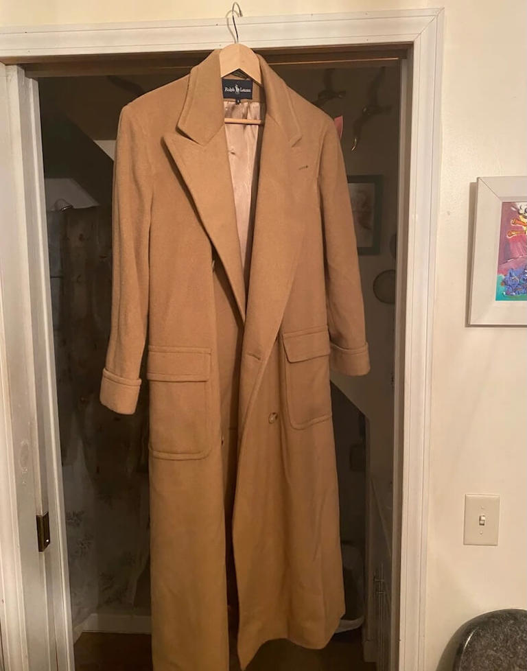 Shopper makes stunning discovery inside coat purchased at thrift store ...