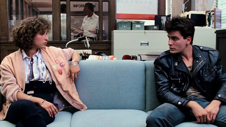Charlie Sheen's Ferris Bueller's Day Off Scene Has A Wild Origin Story