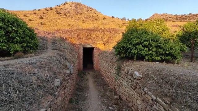 Ο άγνωστος θολωτός τάφος της Τίρυνθας