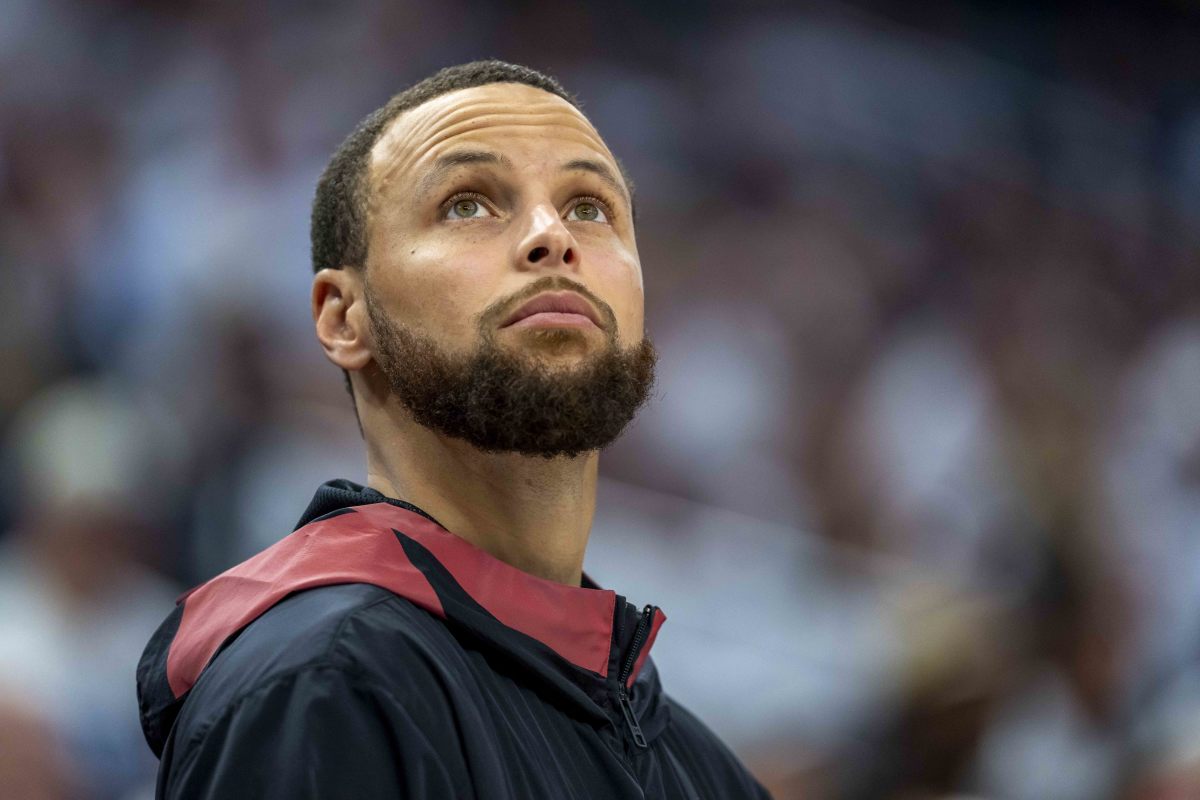 Steph Curry Reacts to Wife Ayesha Curry's Personal Decision