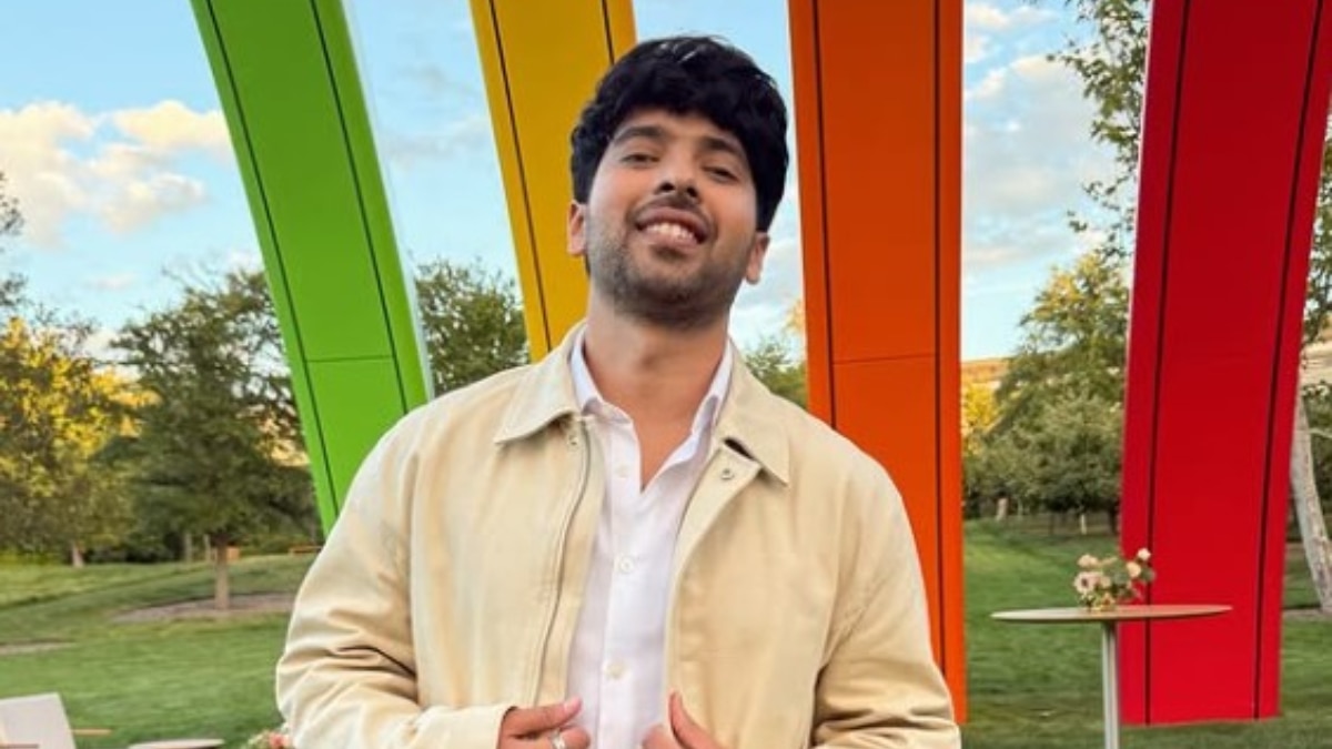 Armaan Malik Remembers Zubeen Garg With Emotional Cover Of 'Mayabini ...