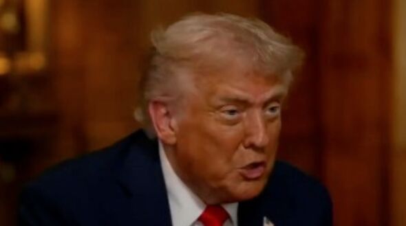 Donald Trump explodes at Fox News reporter as ‘urgent alert' turns very ...