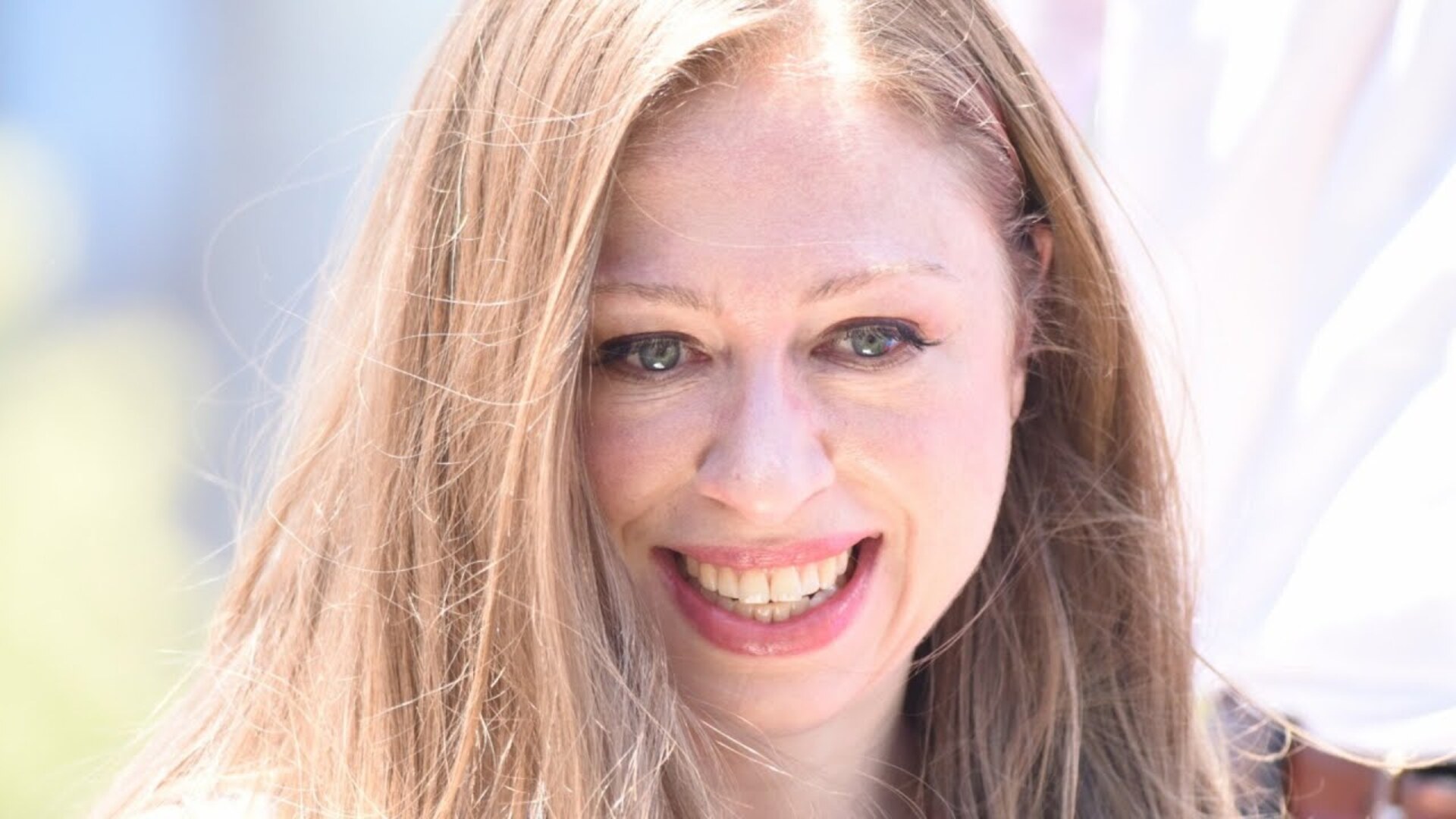 Chelsea Clinton's Transformation Is Seriously Turning Heads