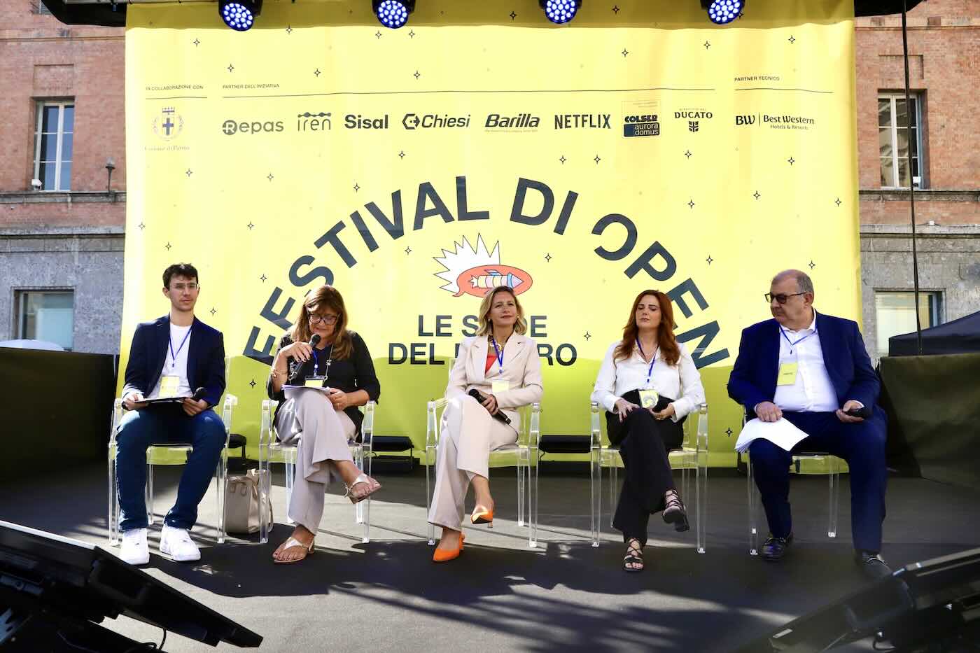 Festival di Open, il rapporto della Gen Z con il denaro: «Il 70% si ...
