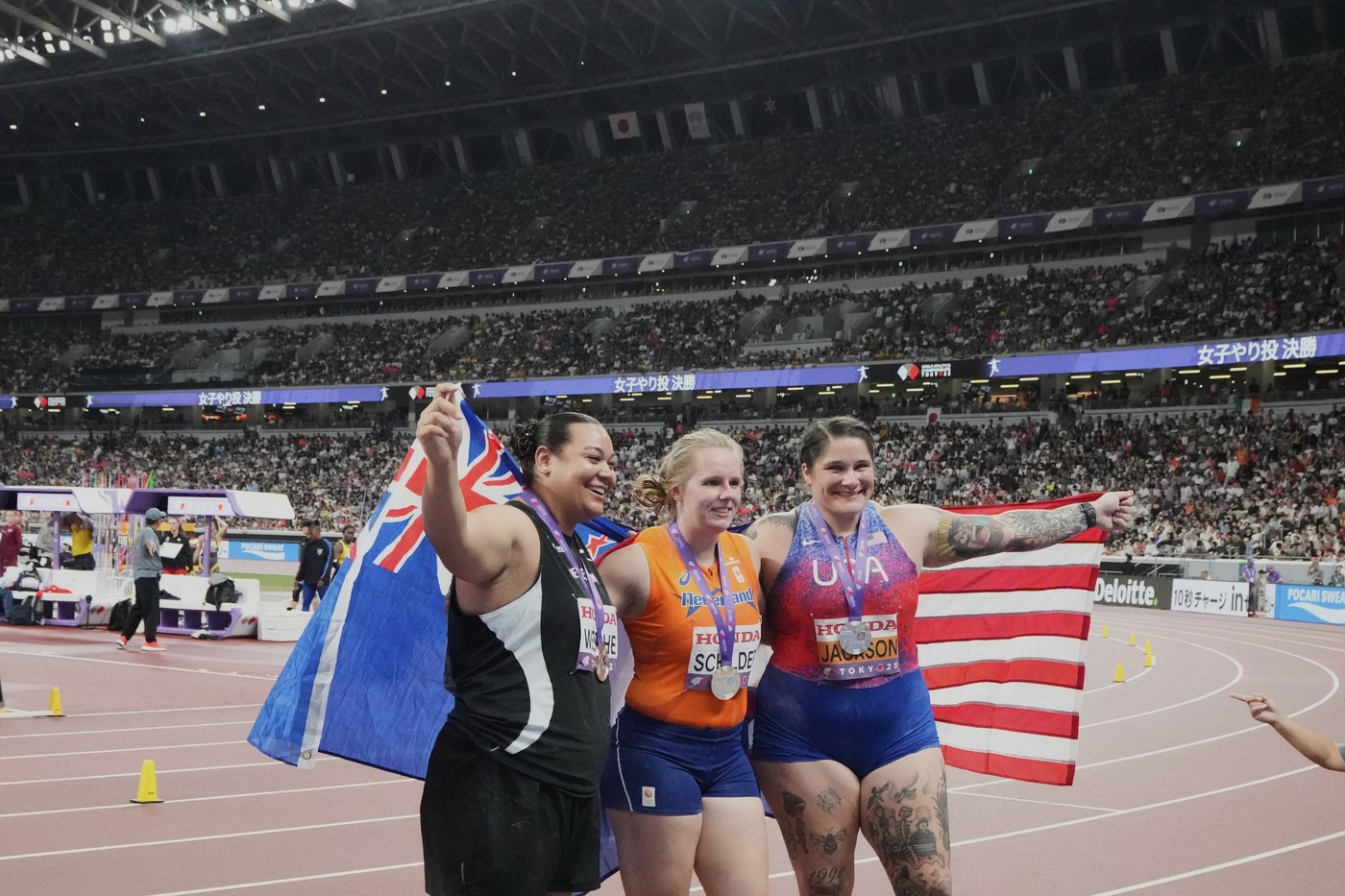 Schilder wins women's shot put at the worlds on the final throw of a ...