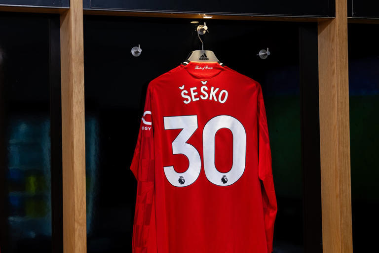 Manchester United vs Chelsea LIVE: Premier League result, latest ...