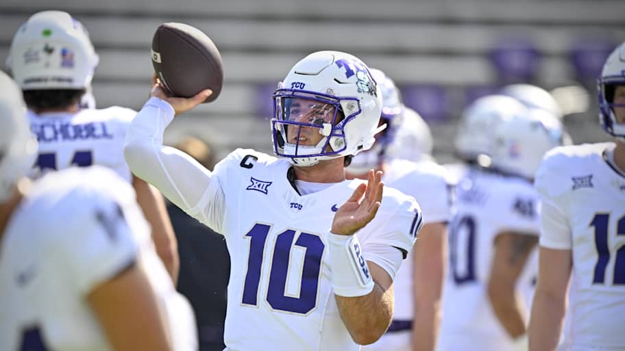 TCU Leads SMU 14-10 at Halftime