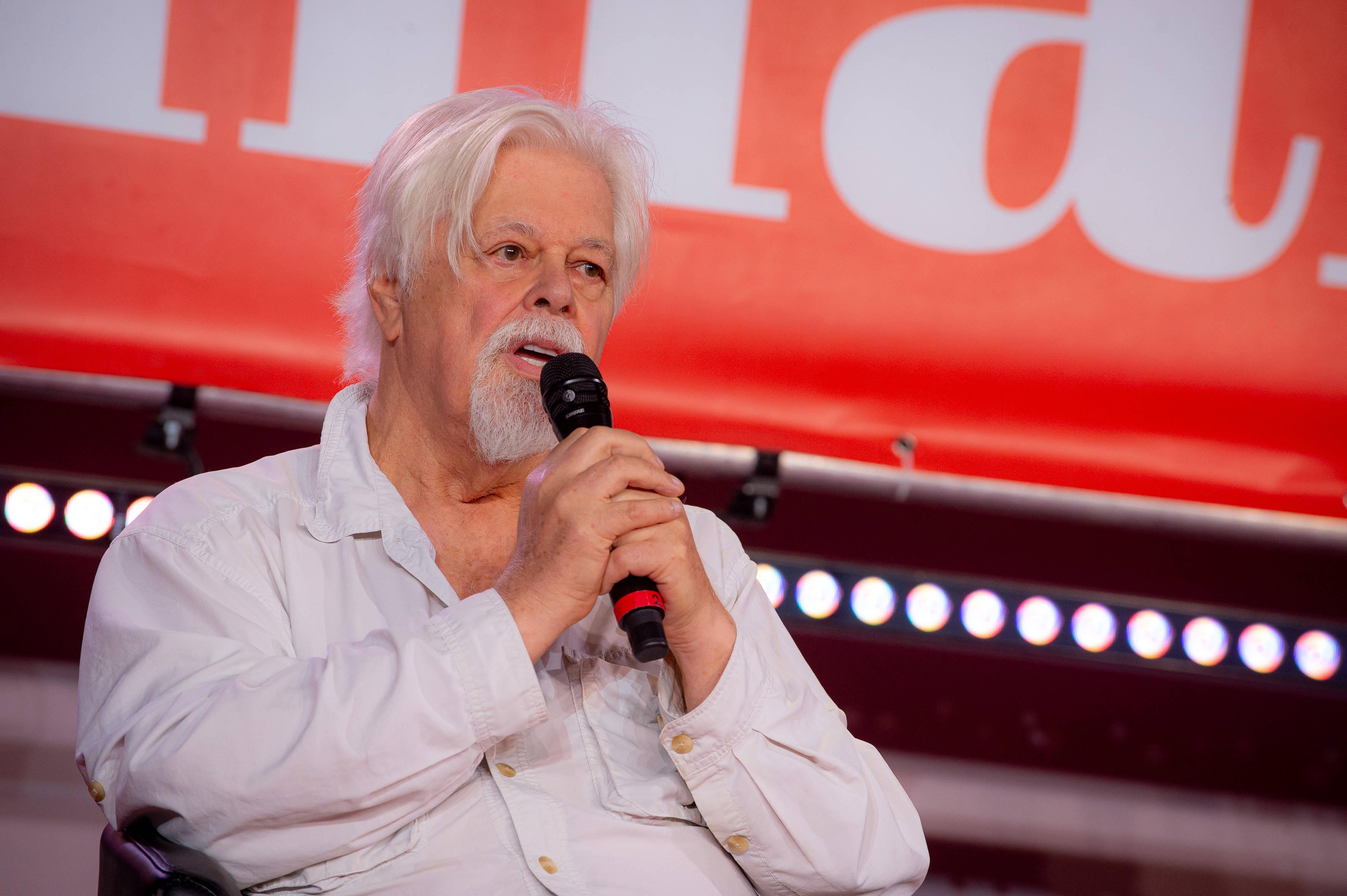 «Ils m’ont même associé au Ku Klux Klan» : Paul Watson répond aux attaques de l’extrême gauche