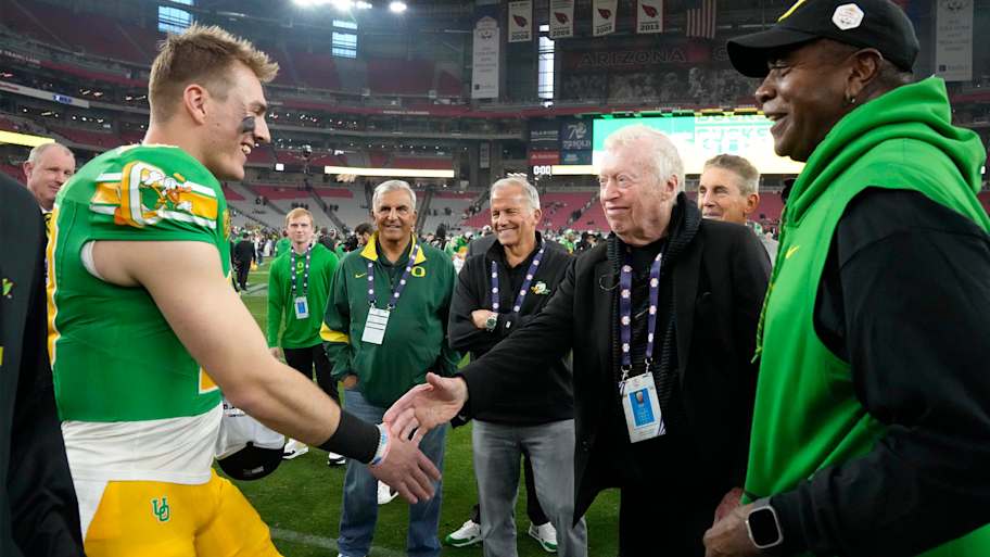 Where Oregon Ducks' 'Shoe Duck' Uniforms Rank in College Football