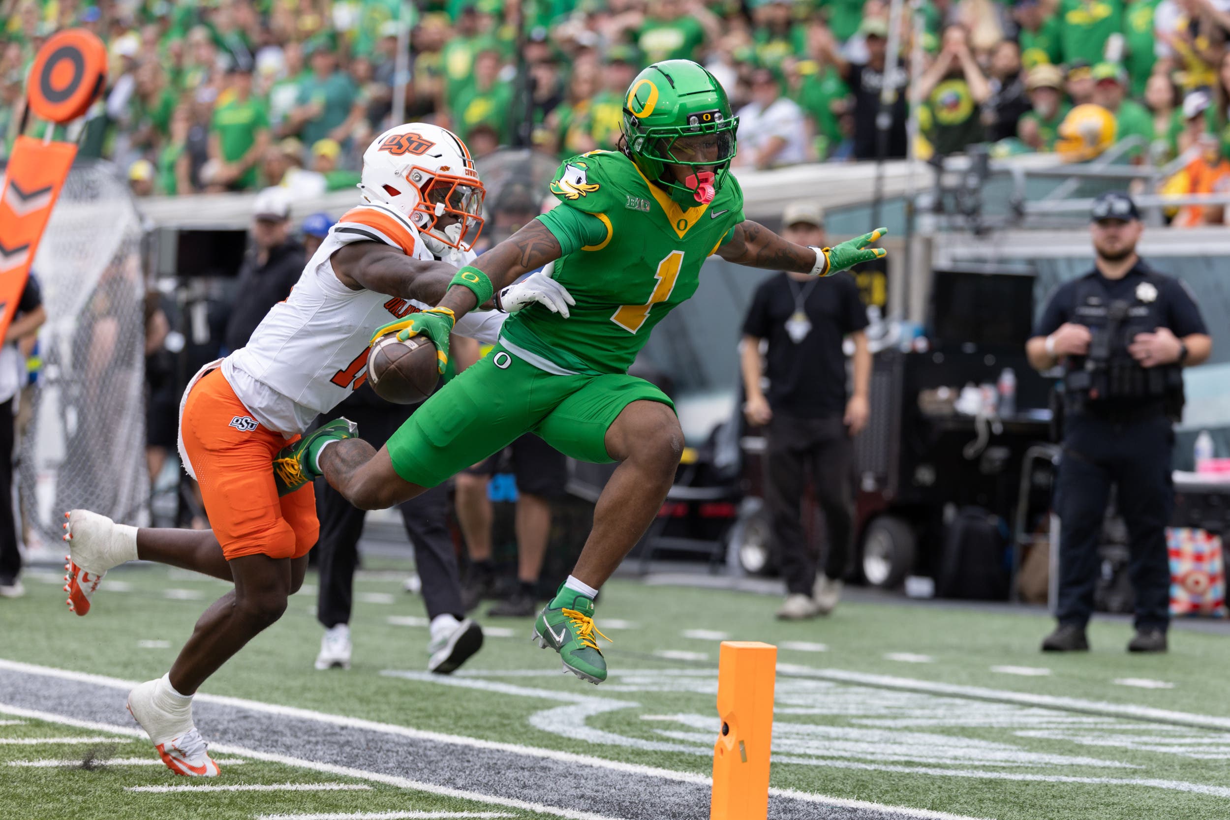 How to Watch Oregon State vs Oregon: Live Stream NCAA College Football, TV
