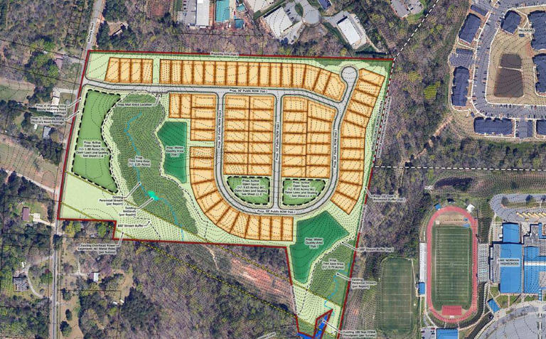National builder plans $500,000 homes on a wooded Lake Norman peninsula