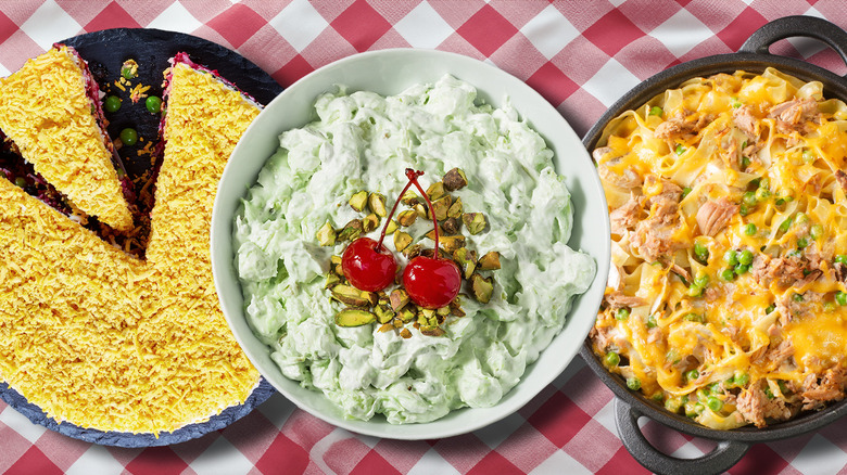 One Of Marilyn Monroe's Favorite Foods Required No Prep At All