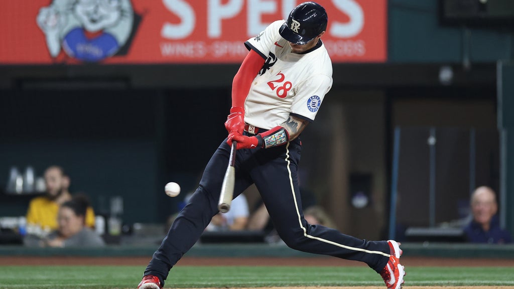 Miami Marlins beat Texas Rangers 6-4 for fourth straight win