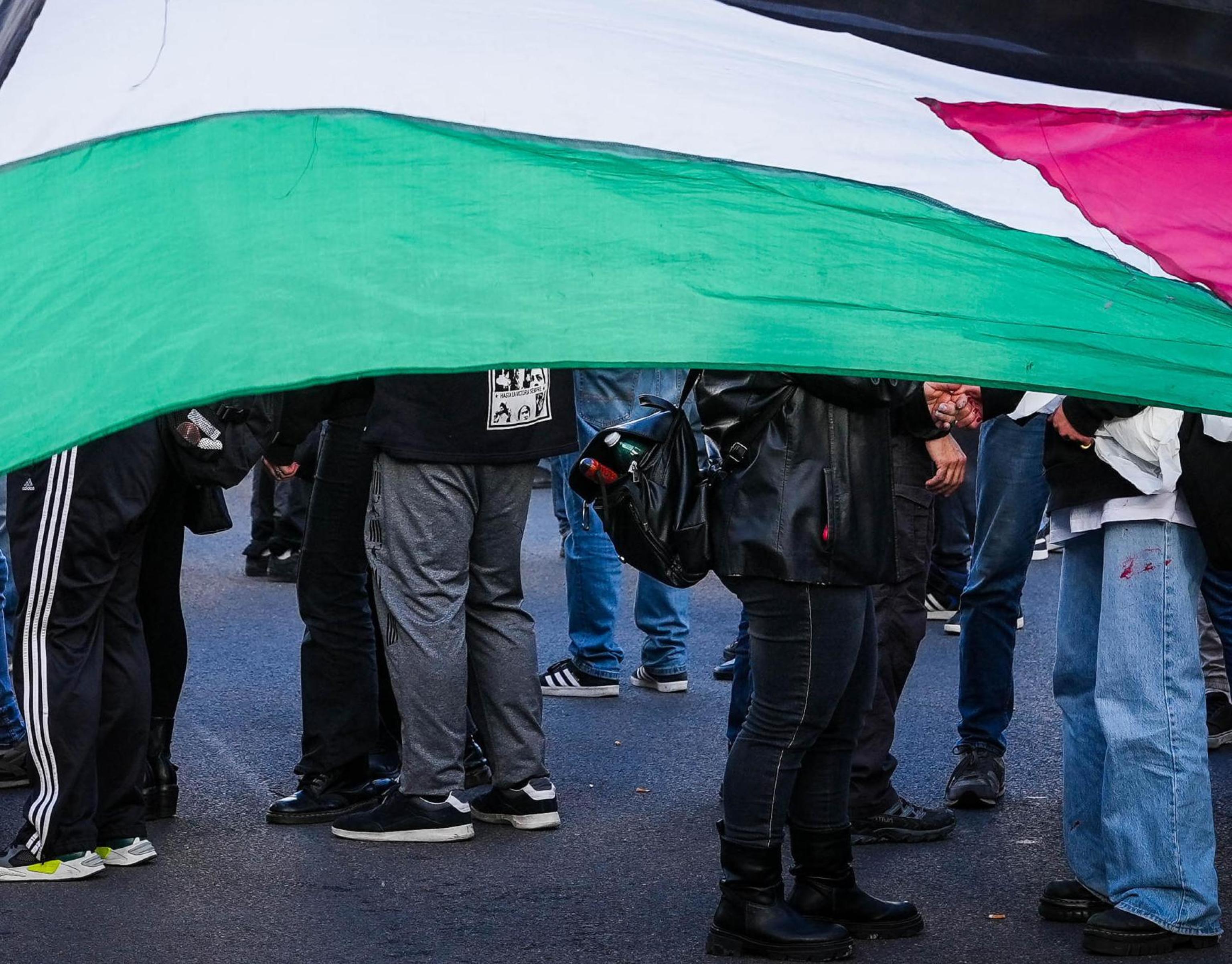 In migliaia a Torino per la 'Palestina libera'