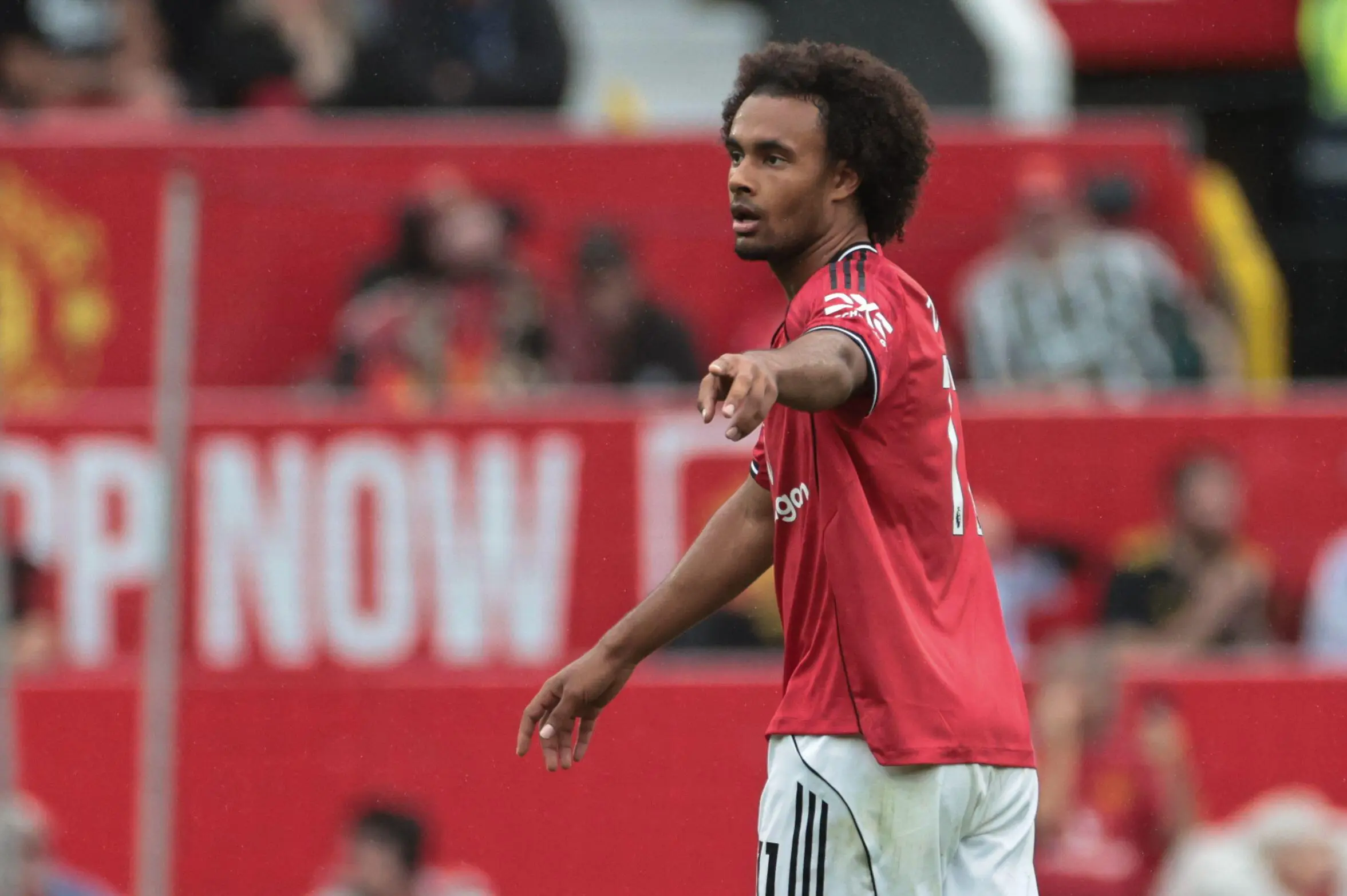 Manchester United: Joshua Zirkzee a une porte de sortie en Espagne