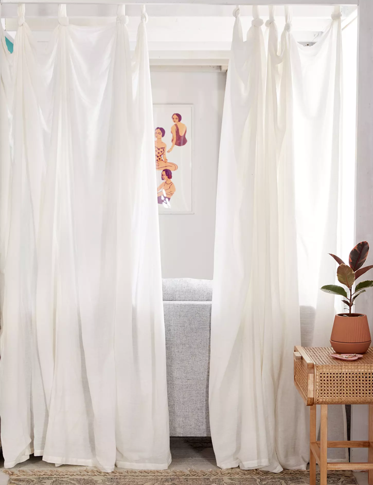 I am VERY picky about drapes – but this new trend for knotted curtains ...