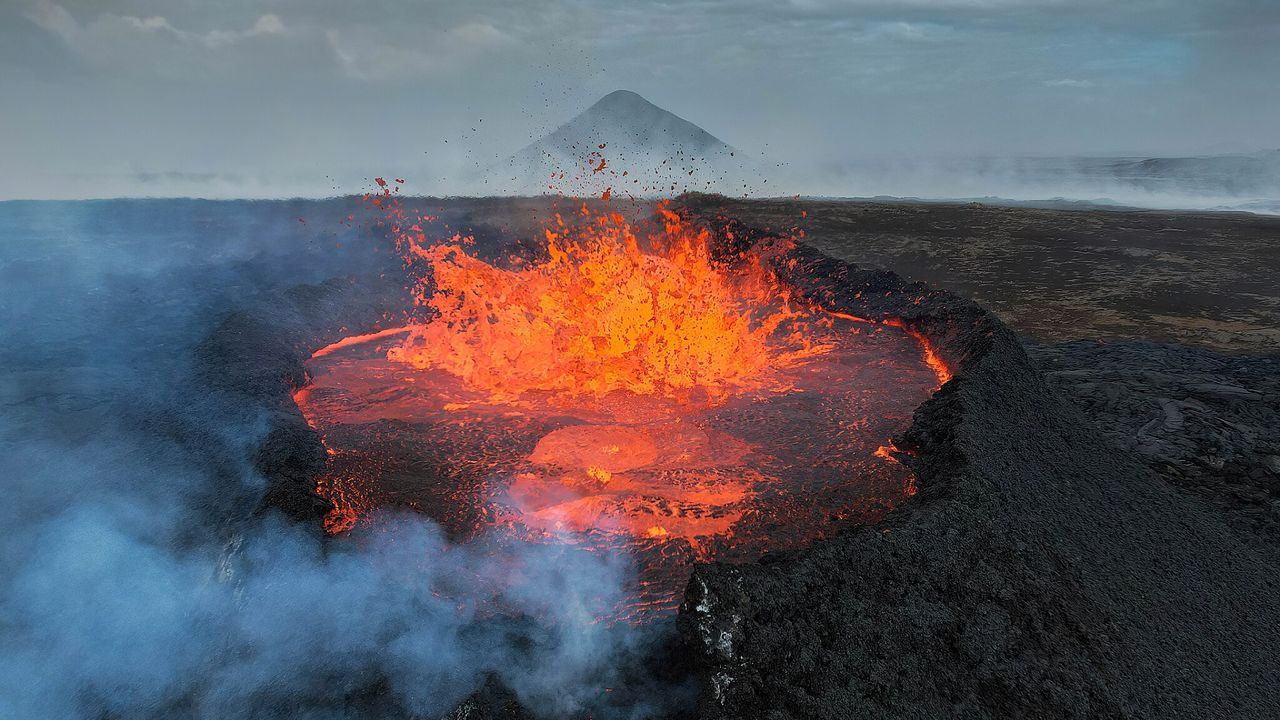 A massive eruption 74,000 years ago affected the whole planet ...