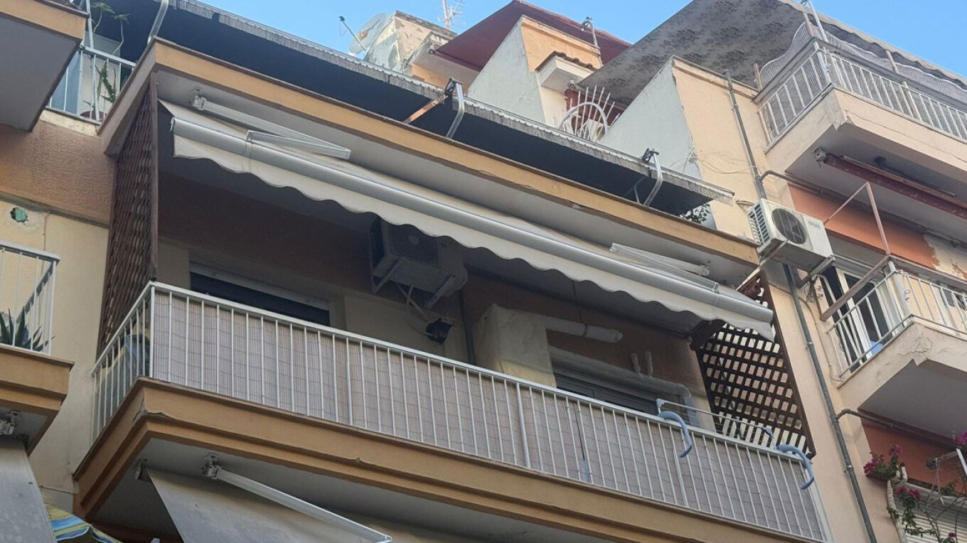 Ανατριχιαστικό έγκλημα: Με τυλιγμένες σακούλες στο κεφάλι βρέθηκε η ...
