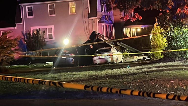 Teen killed in fiery Taunton crash