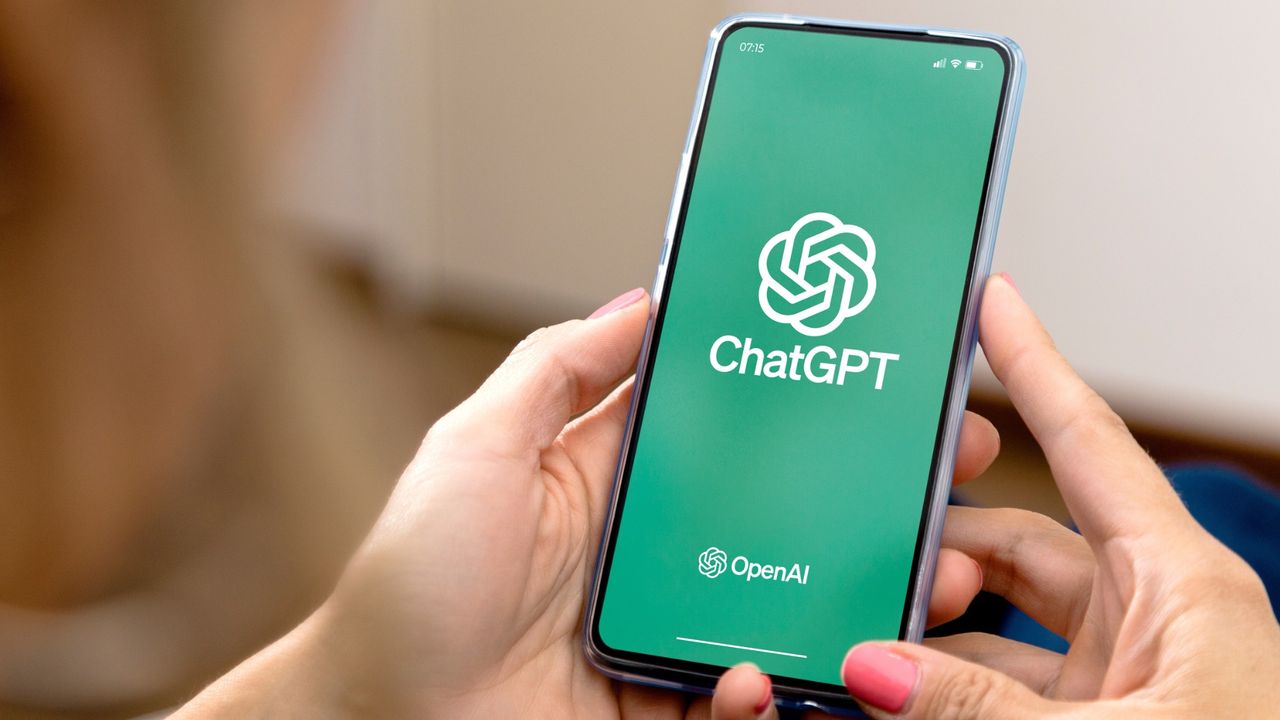 9 real mistakes people make with ChatGPT — and how GPT-5.2 fixes them
