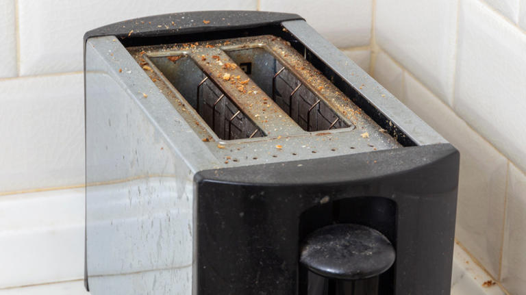 Why You Need To Clean The Grease & Grime Off Of Your Kitchen Appliances ...