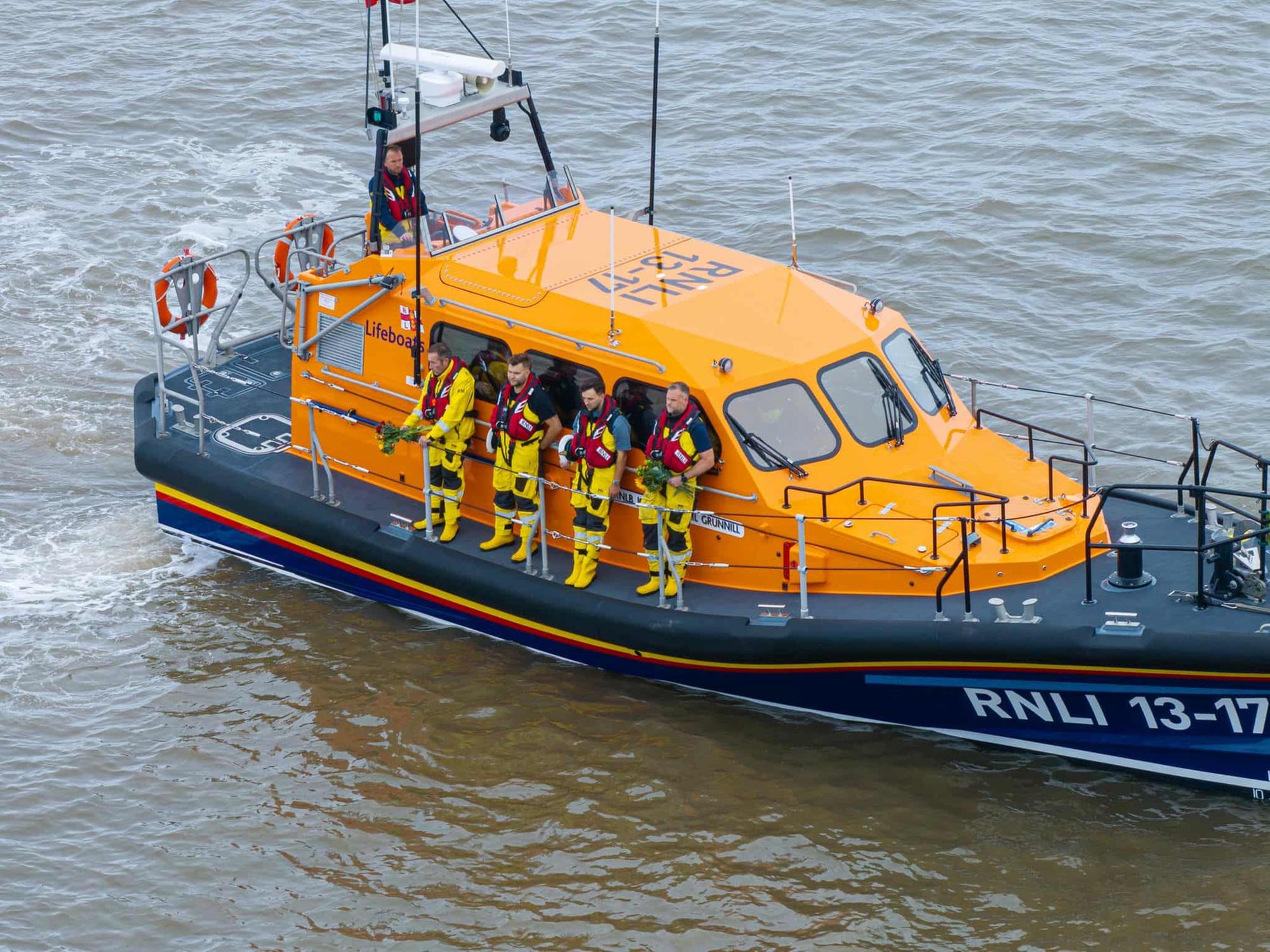 RNLI tribute to 'man whose legacy reaches far beyond business, beyond ...