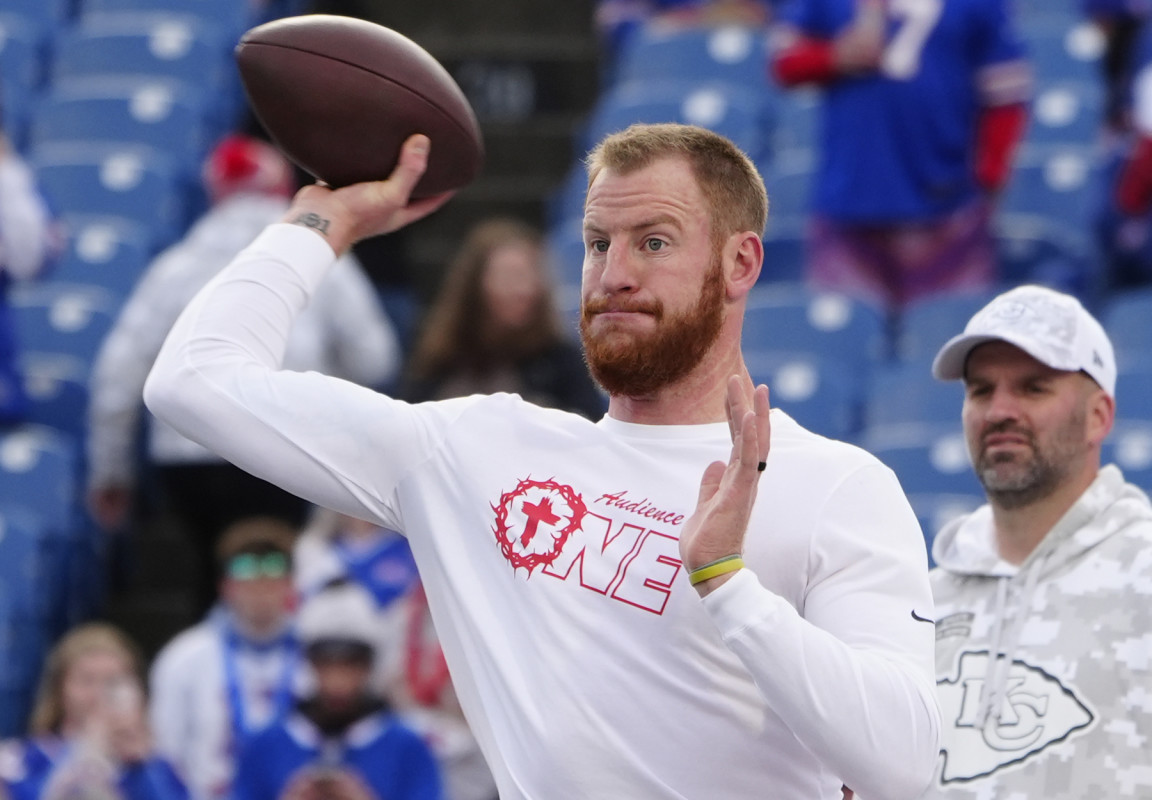 Carson Wentz's Wife Madison Makes Cameo in Vikings QB's Personal Message