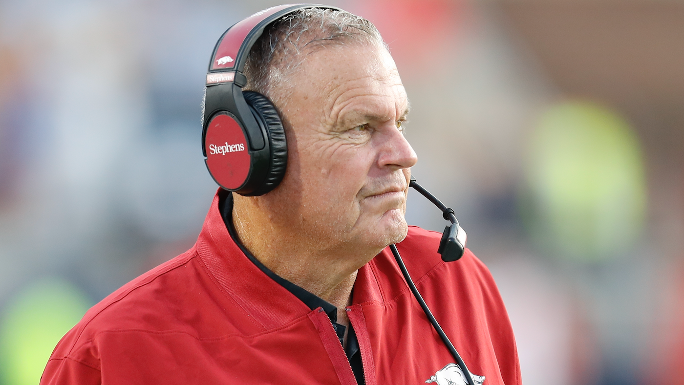 Arkansas' loss to Memphis further clouds the future of Razorbacks coach ...
