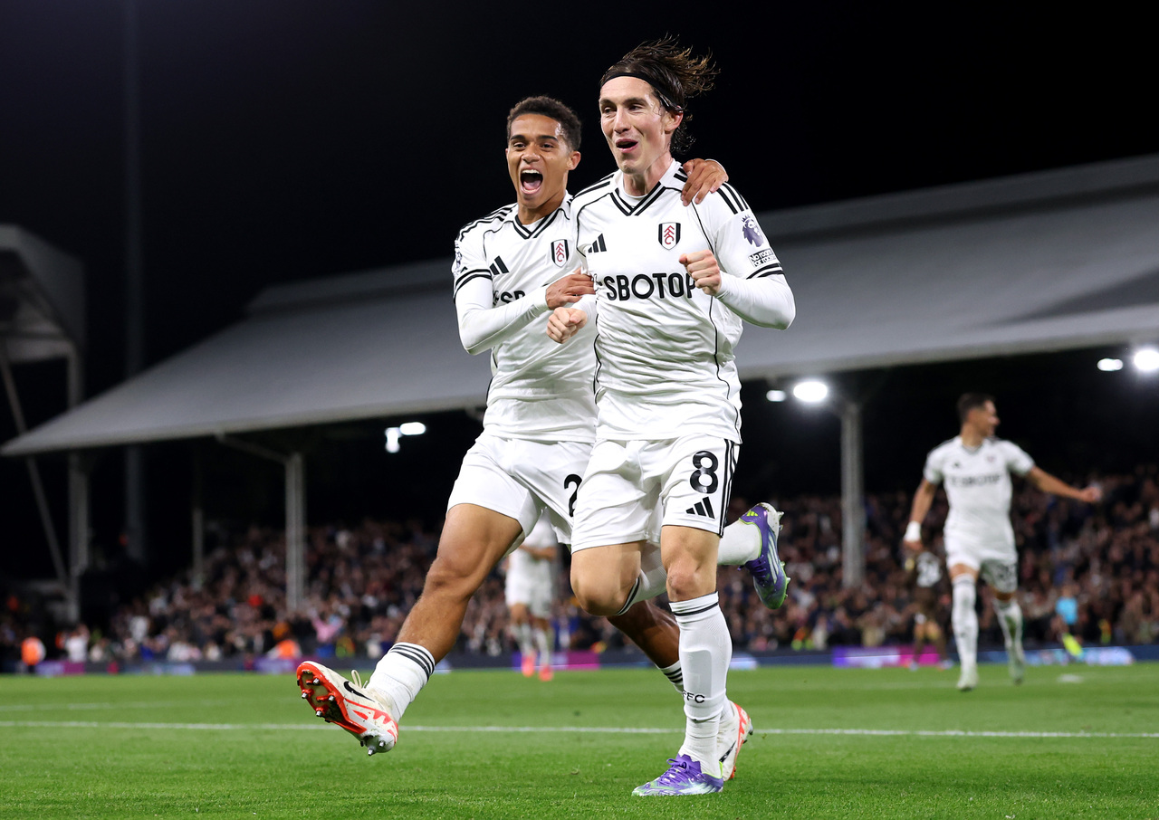 Fulham come from behind to beat Brentford