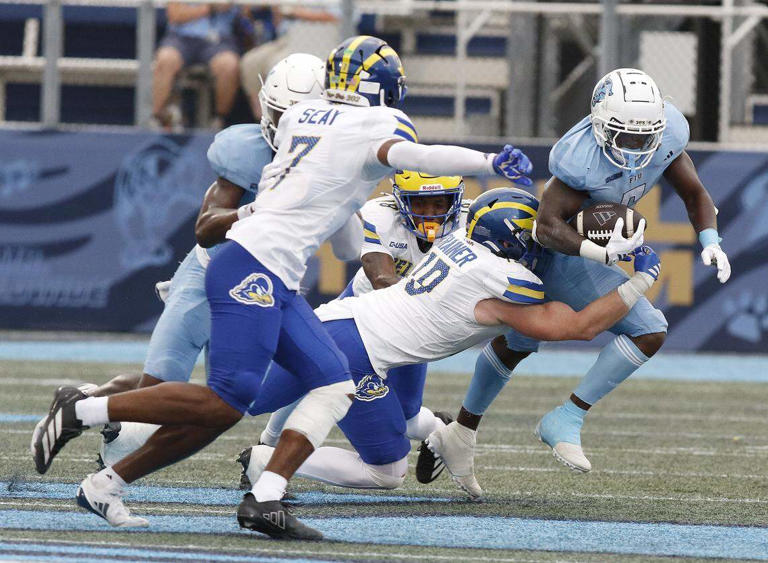 FIU can't keep pace with Delaware as Simmons loses first home game with ...