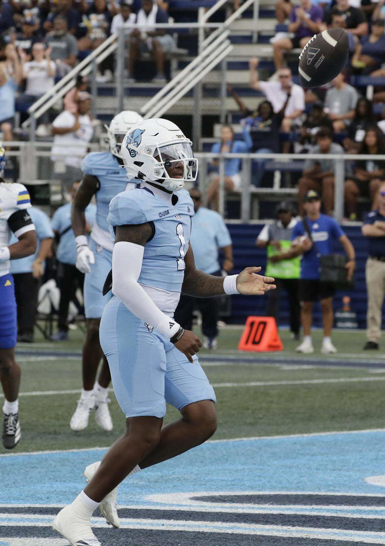 FIU can't keep pace with Delaware as Simmons loses first home game with ...