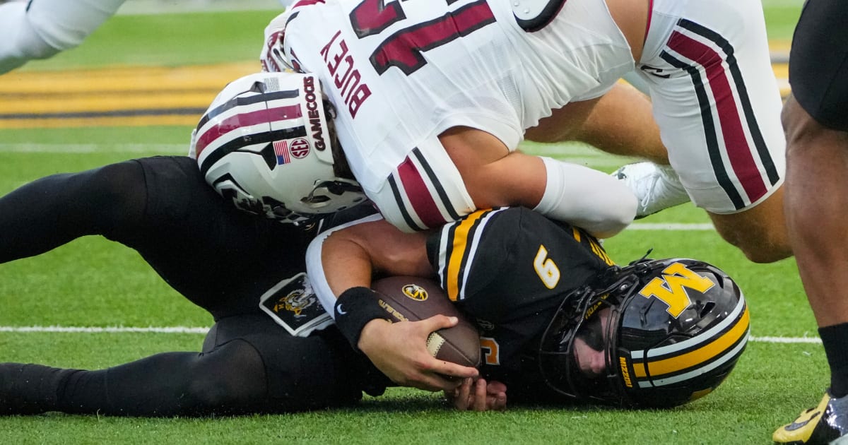 ESPN rules analyst calls out officials for overturning South Carolina ...