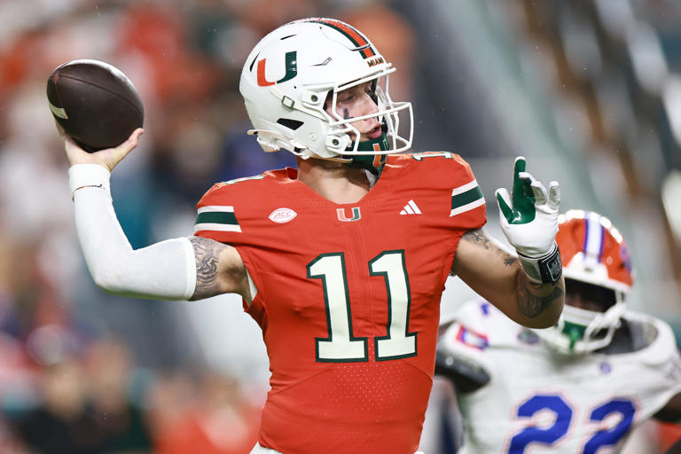 Why did Carson Beck transfer to Miami? Former Georgia quarterback ...