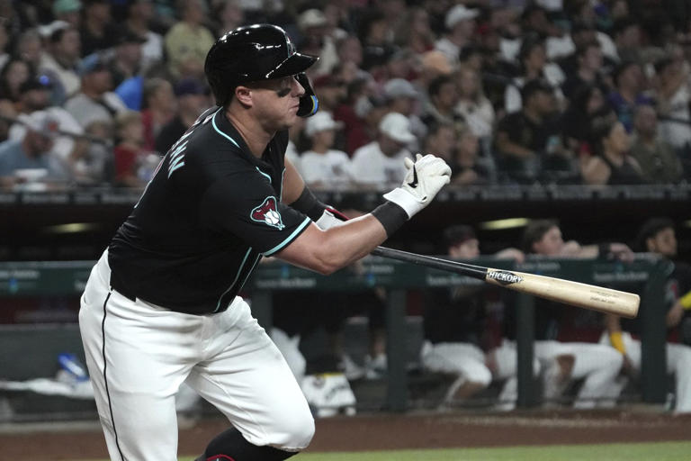 Gallen, Diamondbacks hold off Phillies 4-3; move 2 games back of last ...