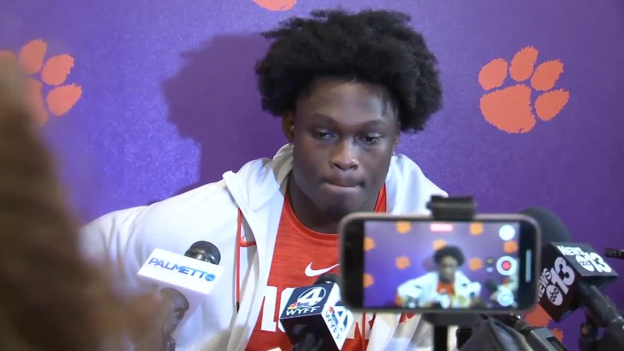 Clemson football players’ reaction following emotional loss to Syracuse