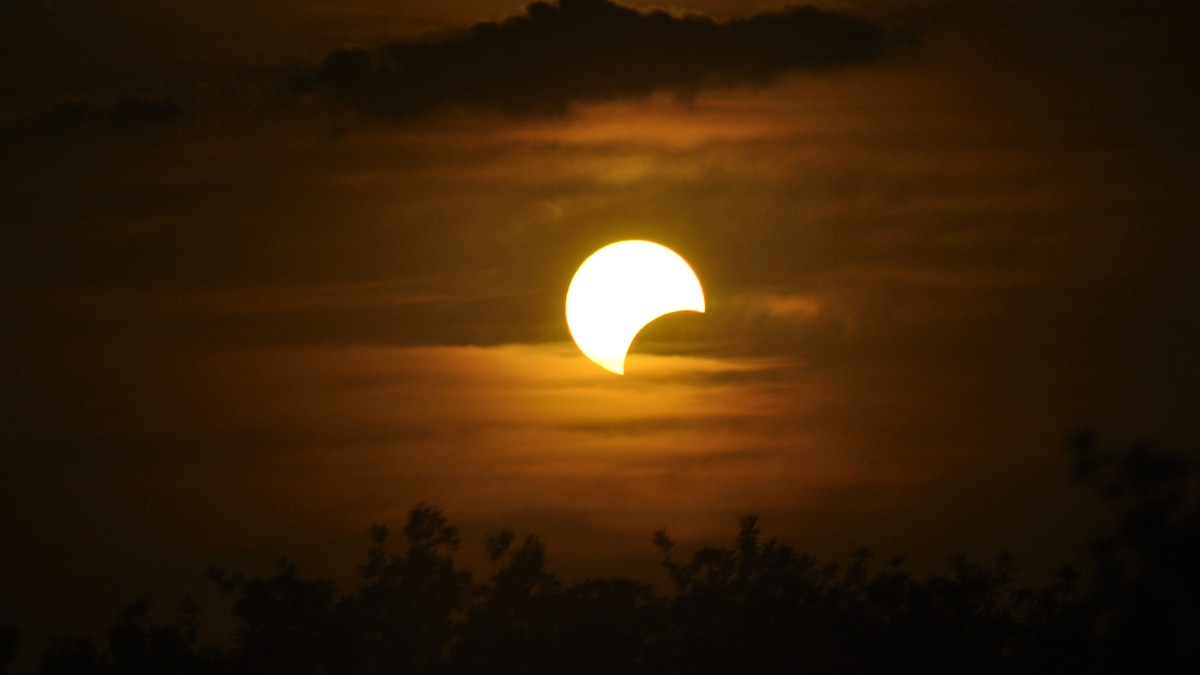 Second And Final Solar Eclipse Of 2025 On September 21–22: Here's All ...