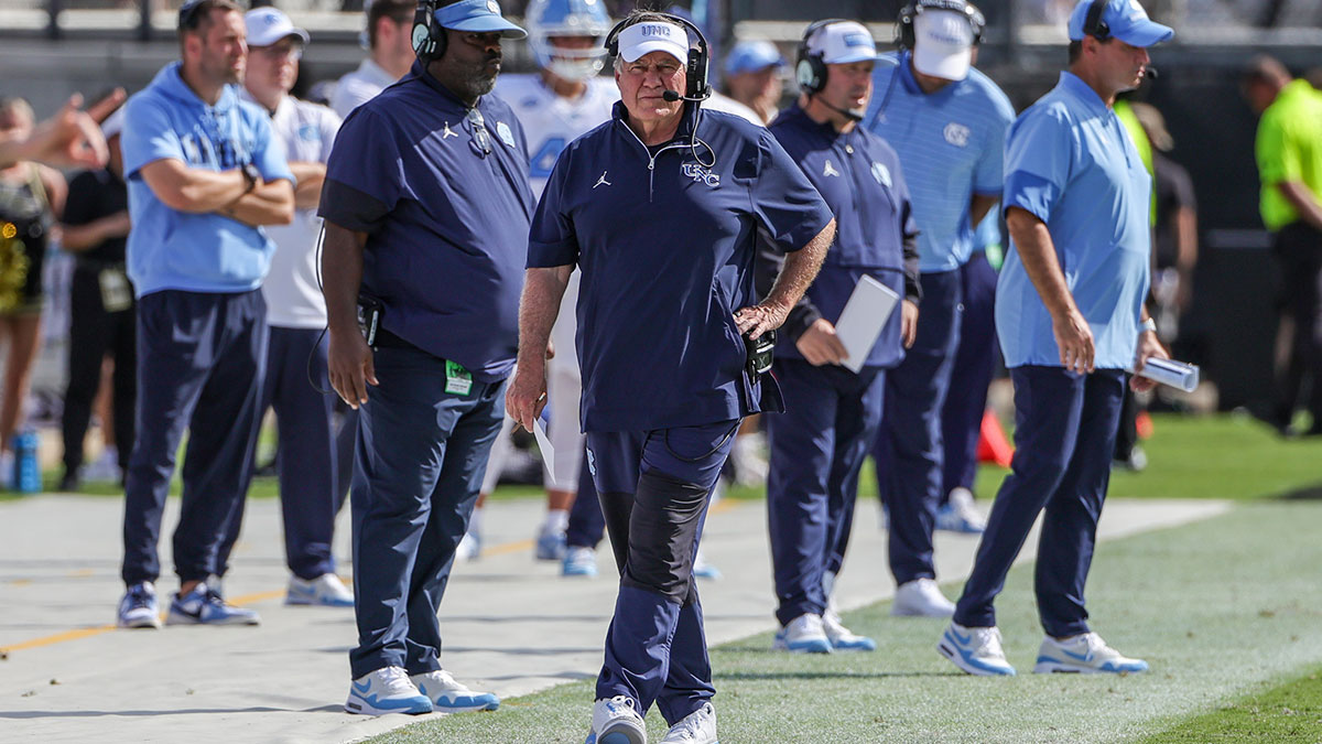 Camera catches Bill Belichick-girlfriend moment before North Carolina ...